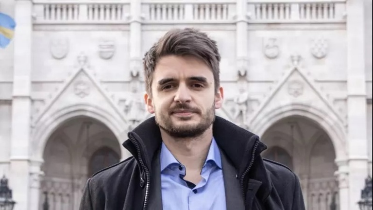 "A lett elhárítás is vizsgálta Rákos-Dubaj arab fejlesztőjét" - írja ...